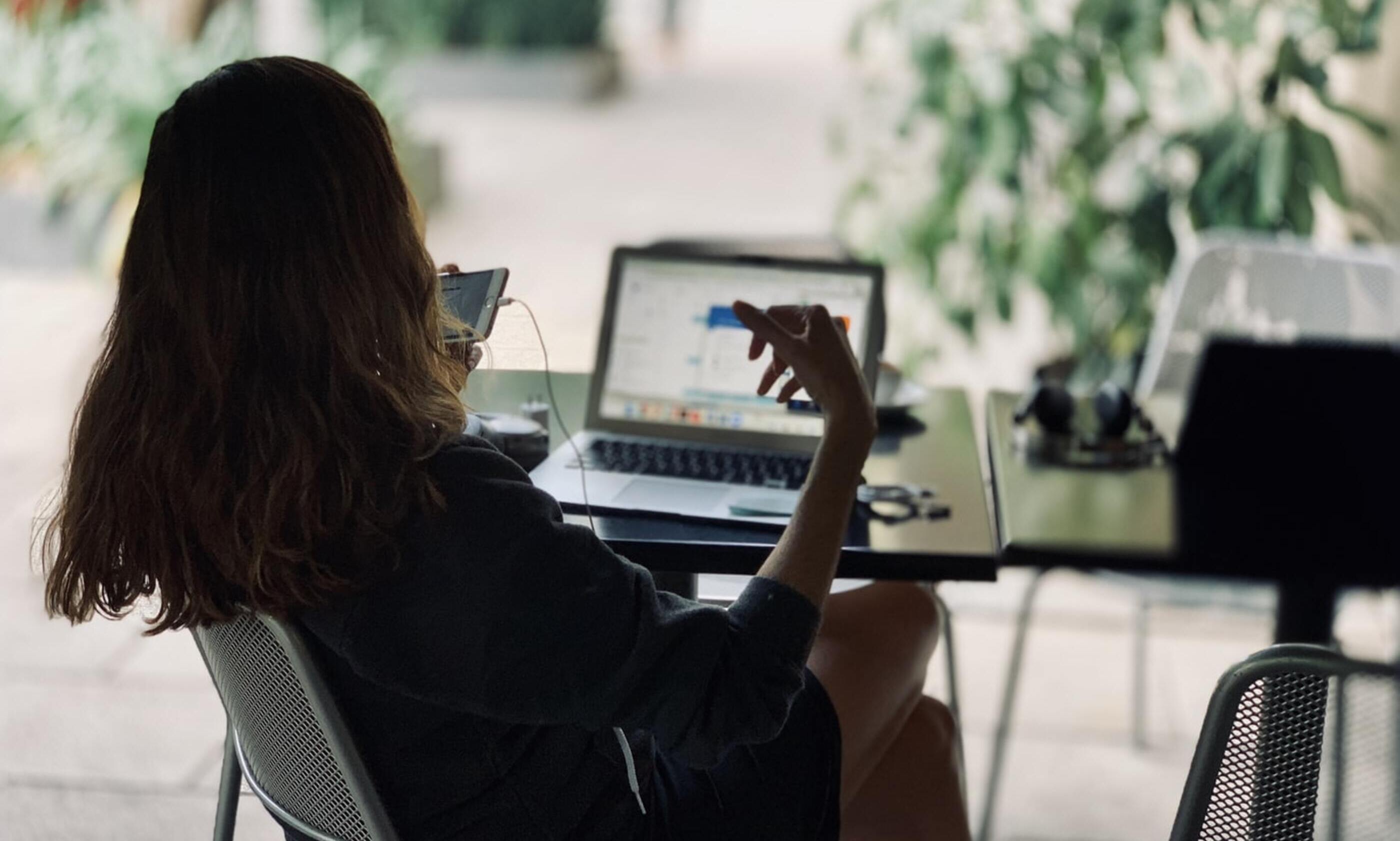 Digital Workplace: Définition, Avantages & Solutions